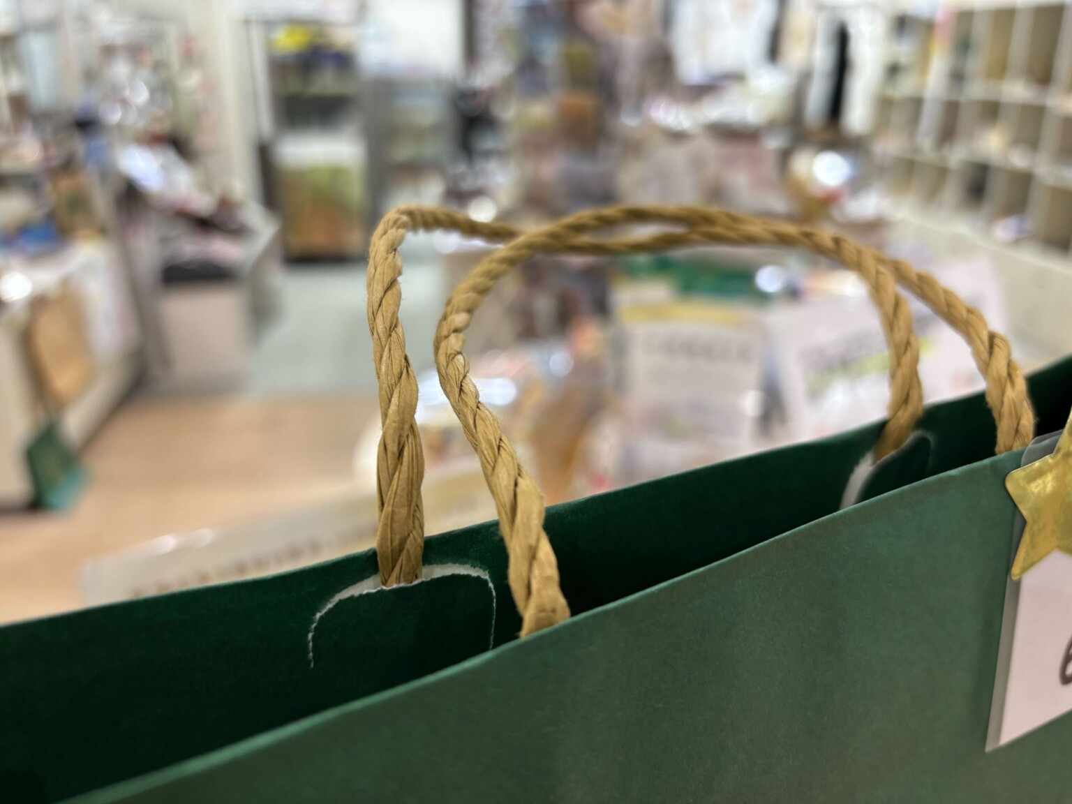 米粉で出来たやさしいお菓子「TOIRO」を買うなら十日町駅西口「Tocco（とっこ）」へ！十日町雪まつり限定詰め合わせセットを販売します【新潟県十日町市】 | 十日町市観光協会